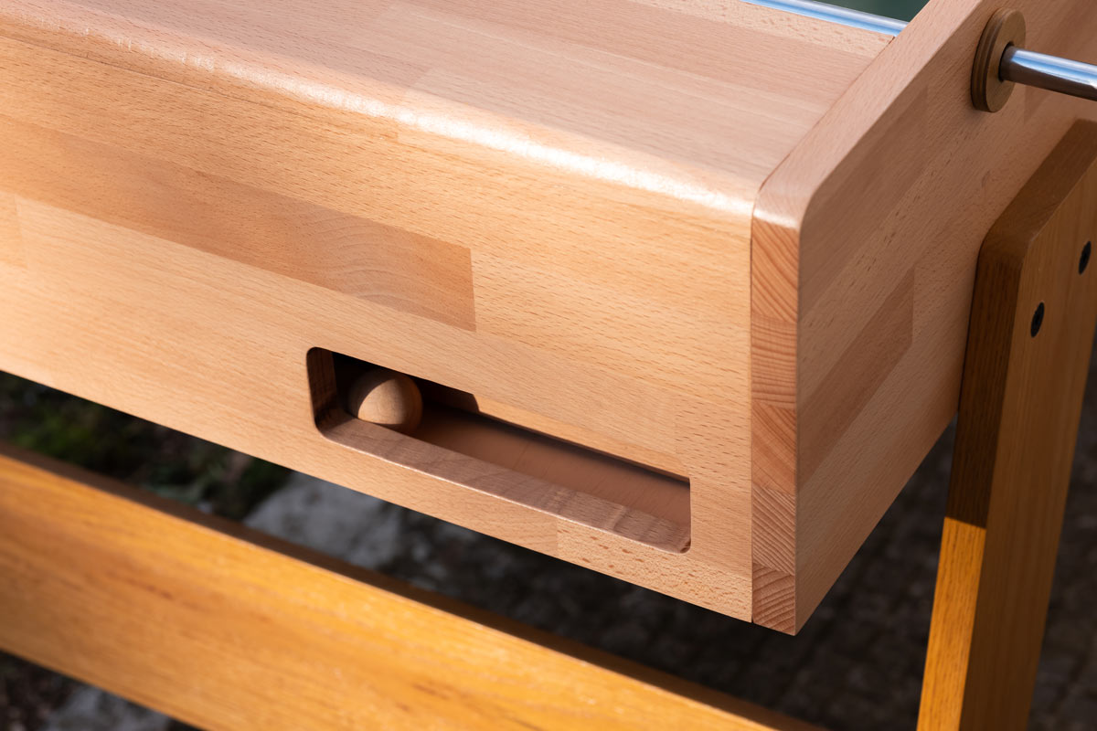 Futbolín profesional de madera personalizado. Futbolín clásico